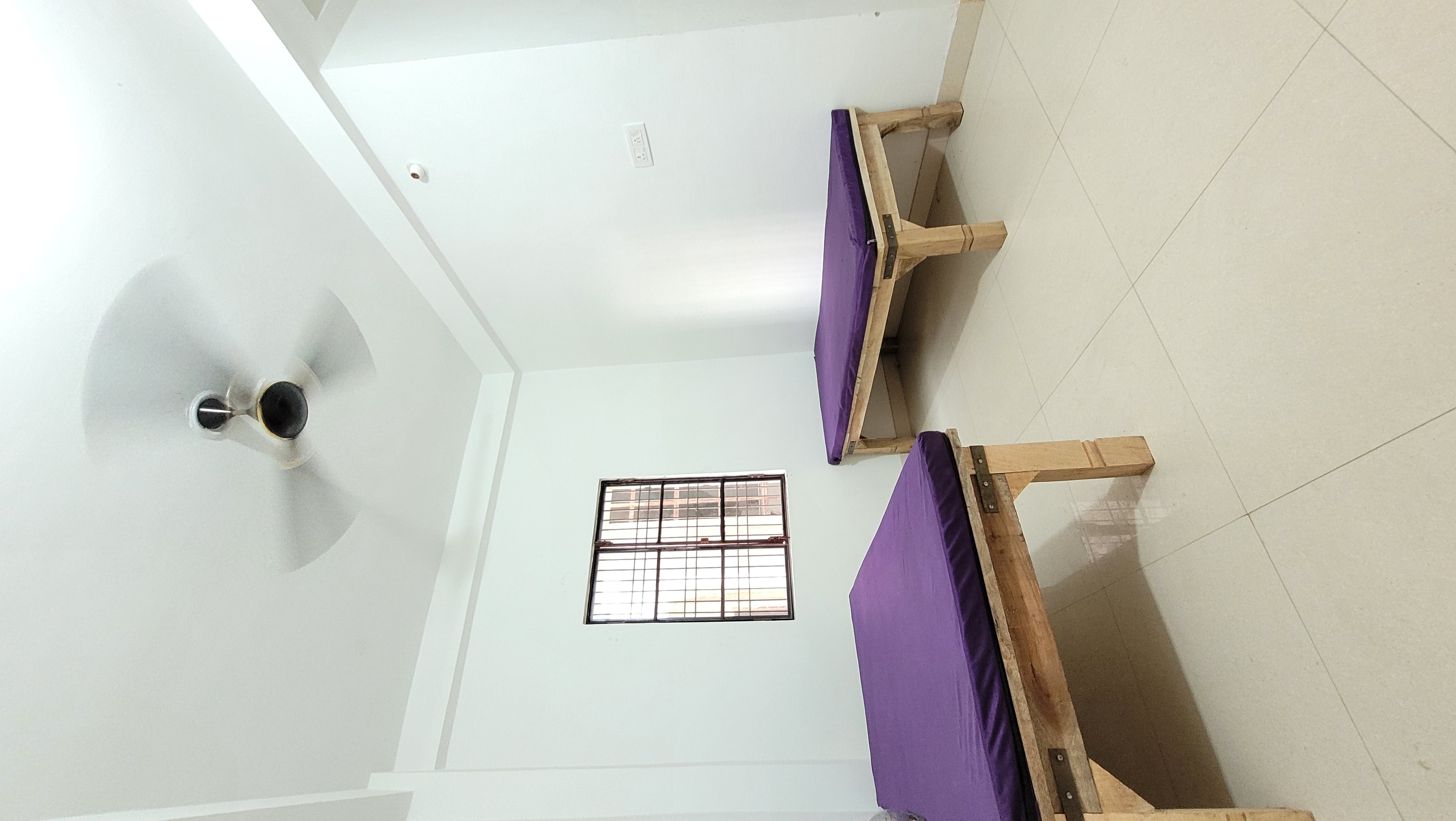 Boys Hostel at Hydrabad gate Near BHU | RLL Boys Hostel (Homes 01 ...